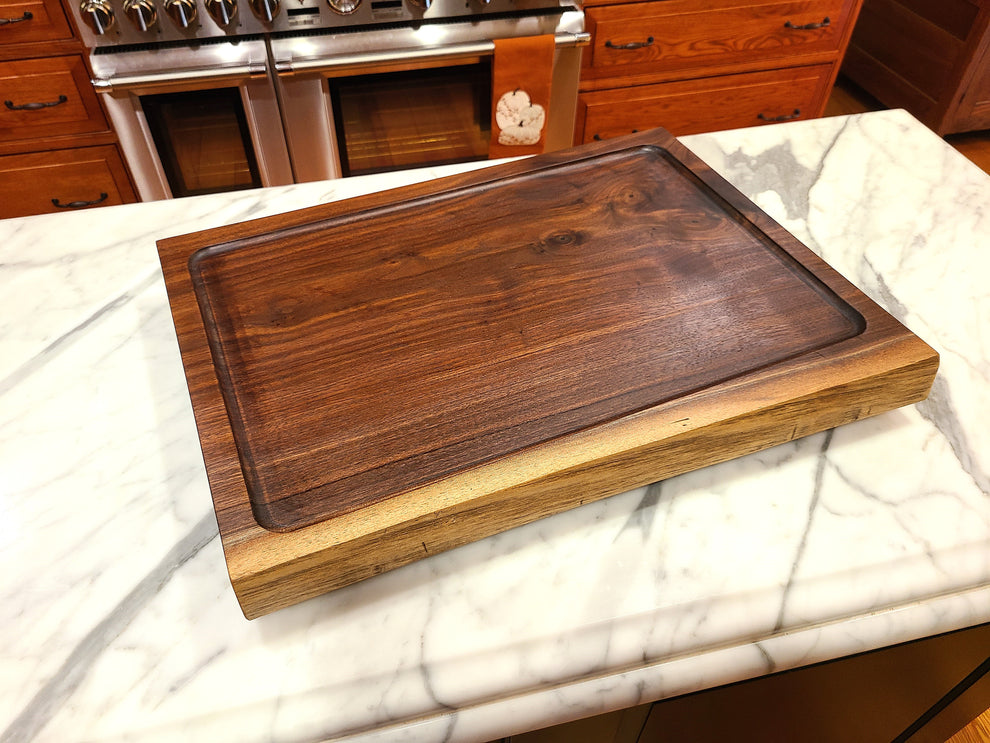 Open media 1 in modal